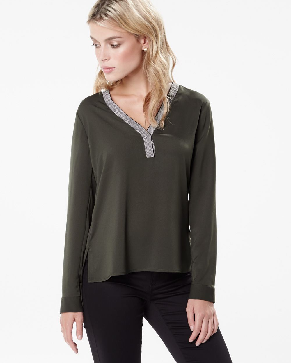 How to add coverage to a split neckline? : r/sewing