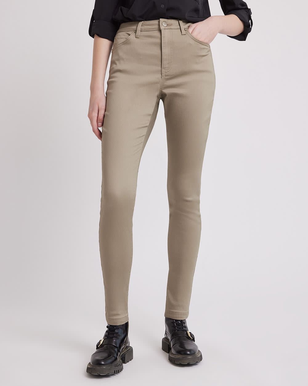 Solid High-Rise Natalie Ankle Jegging | RW&CO.