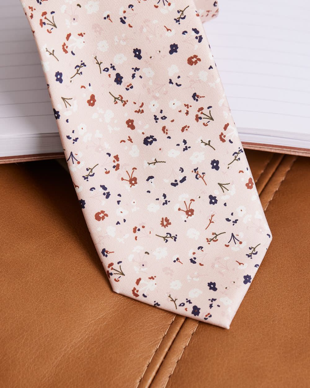 Pink Regular Tie with Floral Pattern | RW&CO.