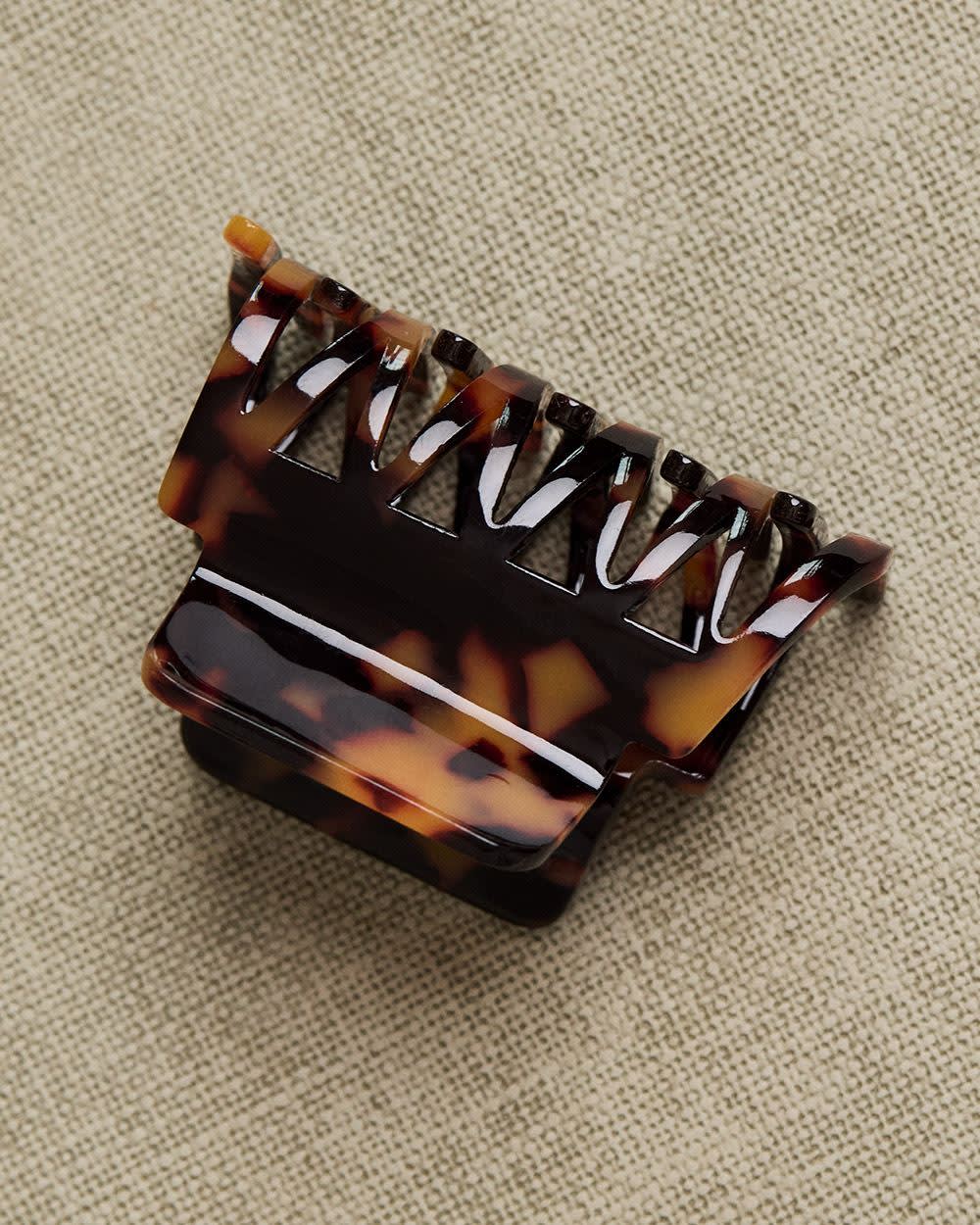 Rectangular Tortoise Hair Gripper | RW&CO.