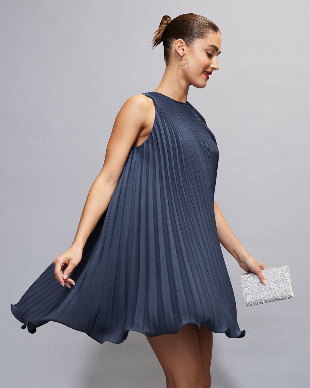 Sleeveless Halter Mini Cocktail Dress | RW&CO.
